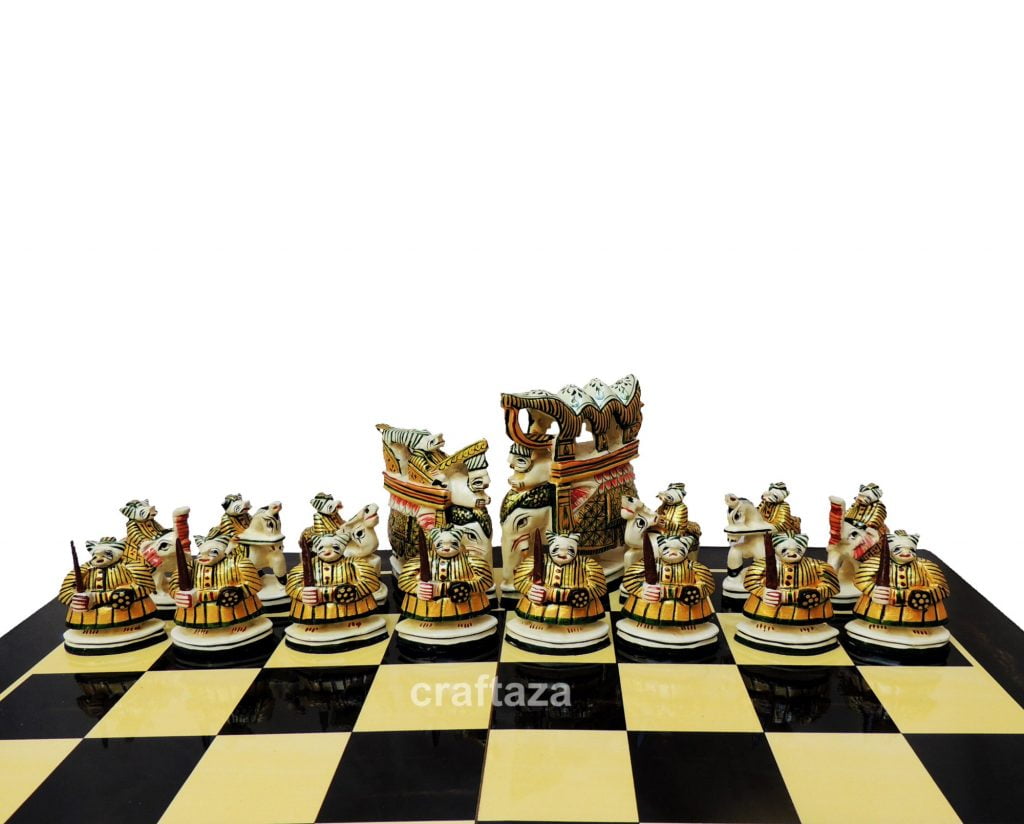 Handcrafted Royal Maharajah Chess Pieces Vintage Design